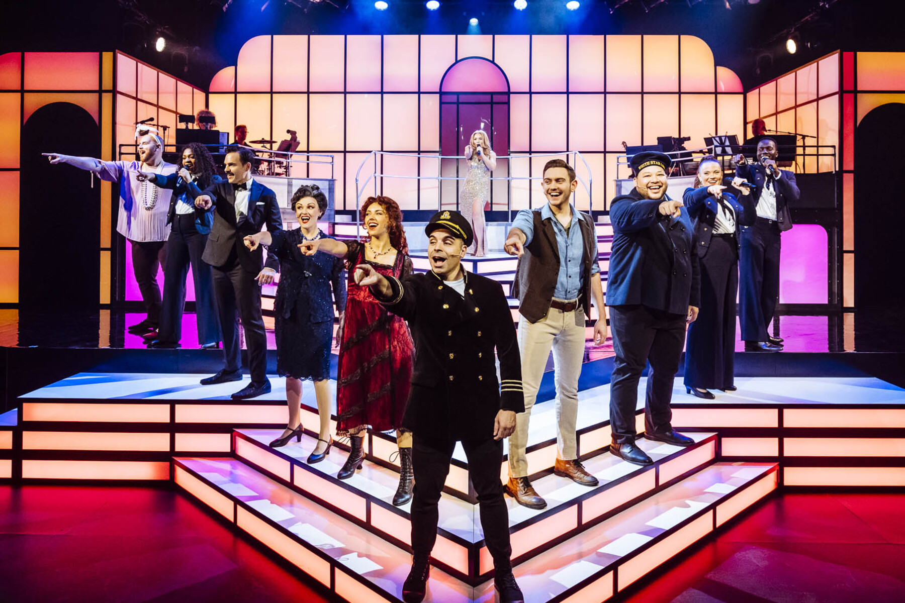 Mirvish.com: TITANÍQUE