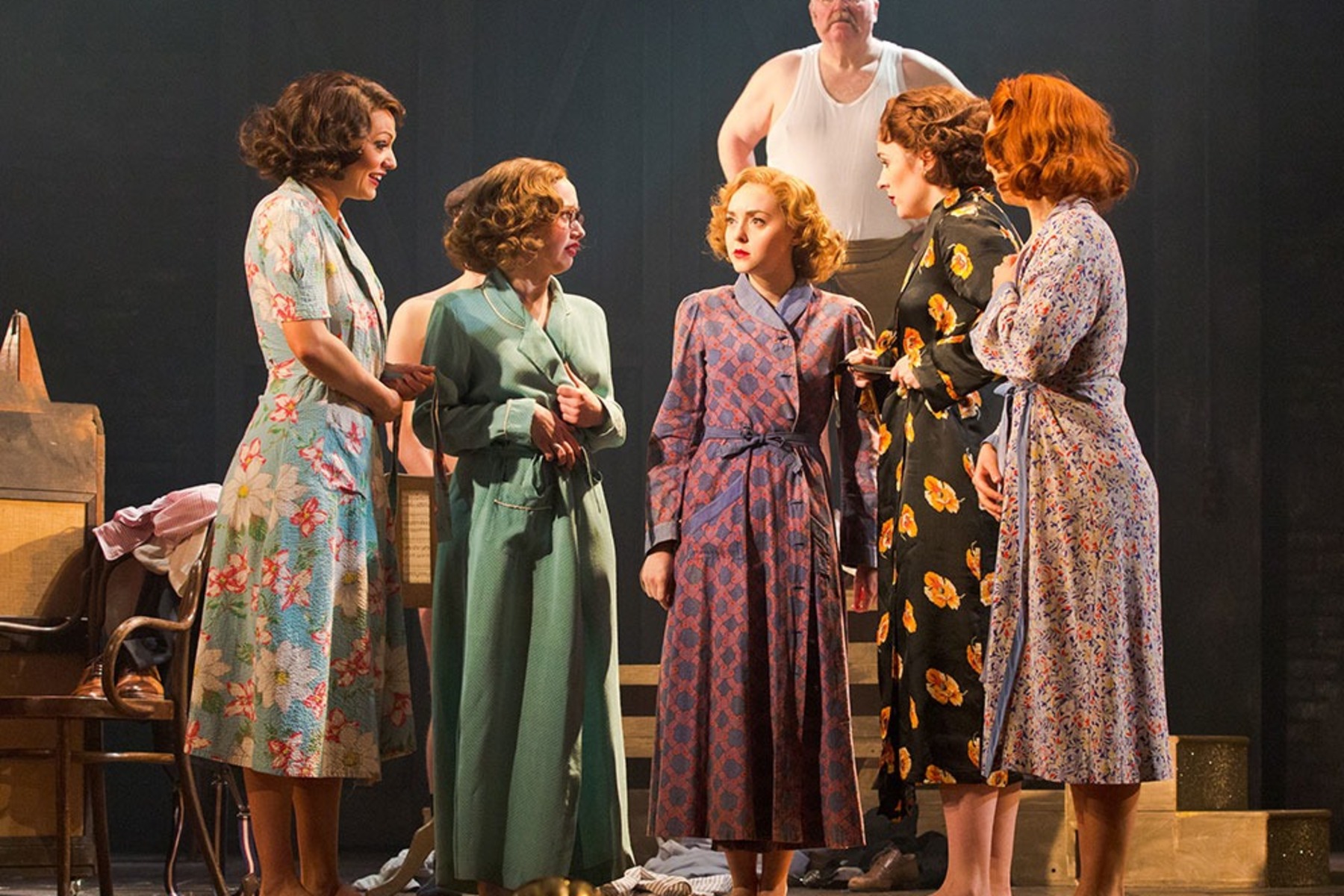 Mirvish.com: Mrs Henderson Presents